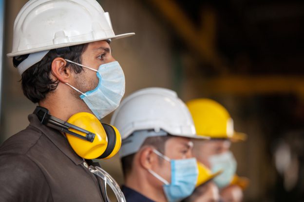 5 Reasons to Join the Construction Industry in Your 20s - Make Me A ...